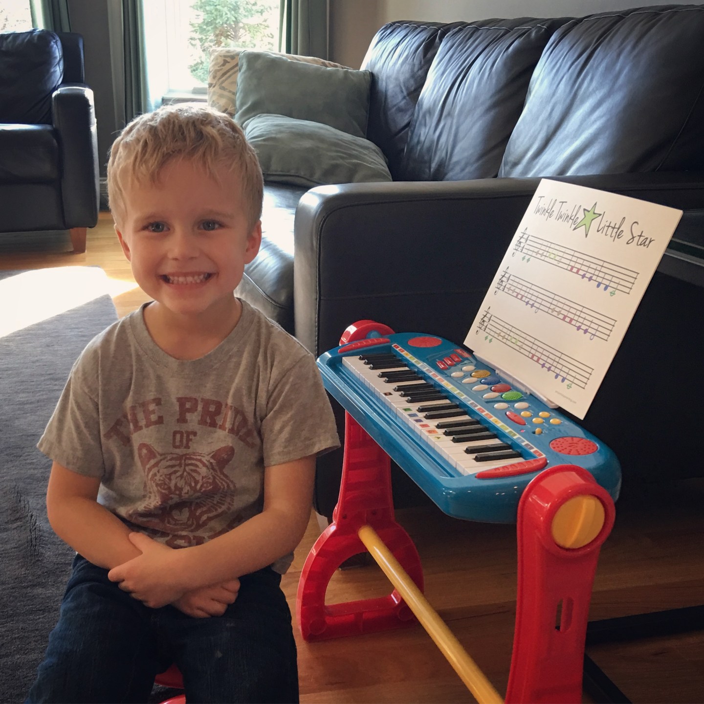 Color-Coded Beginner Piano Sheet Music | Projects In Parenting